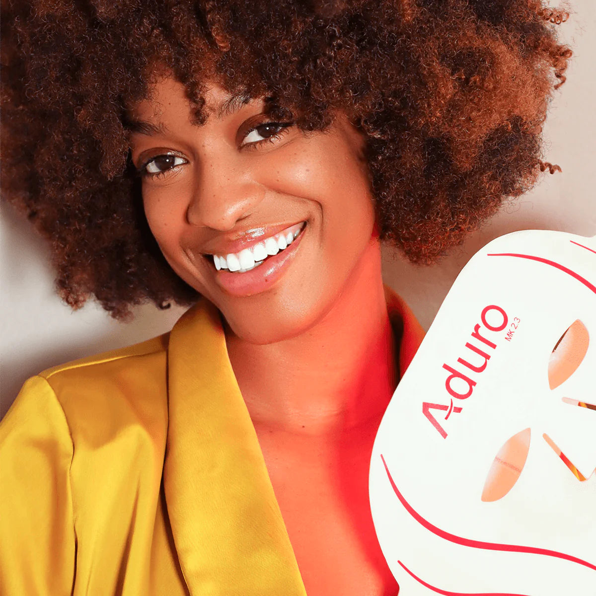 Experience Aduro Light Therapy: Diminish Wrinkles & Enhance Skin Radiance